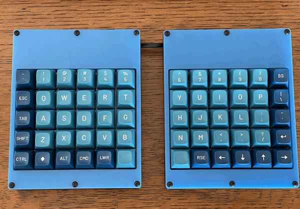Split Ortho Keyboard with TCA8418 Matrix Expanders